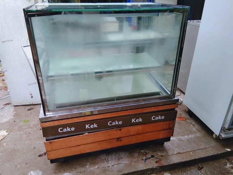Cake Chiller • Murah Kitchen Marketplace Malaysia