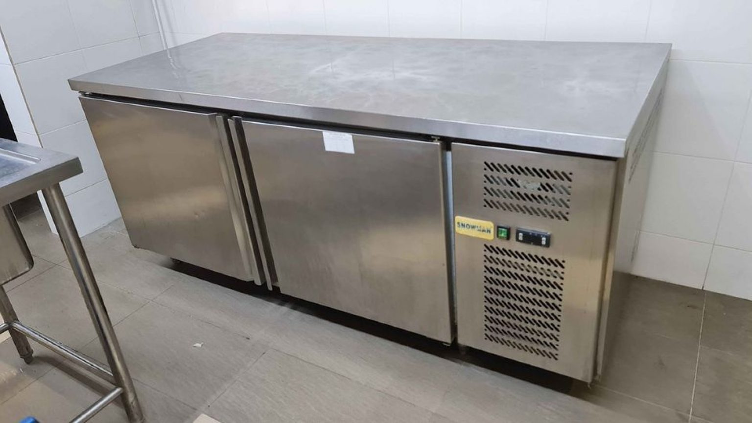 2 Doors Counter Chiller • Murah Kitchen Marketplace Malaysia