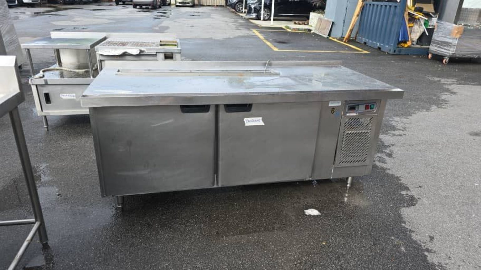 SB1475 2 DOOR COUNTER CHILLER • Murah Kitchen Marketplace Malaysia